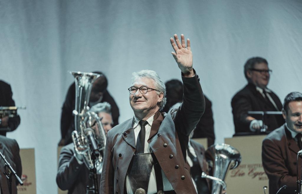 Ernst Hutter verabschiedet sich: Ein letztes Mal kommt er mit den ...