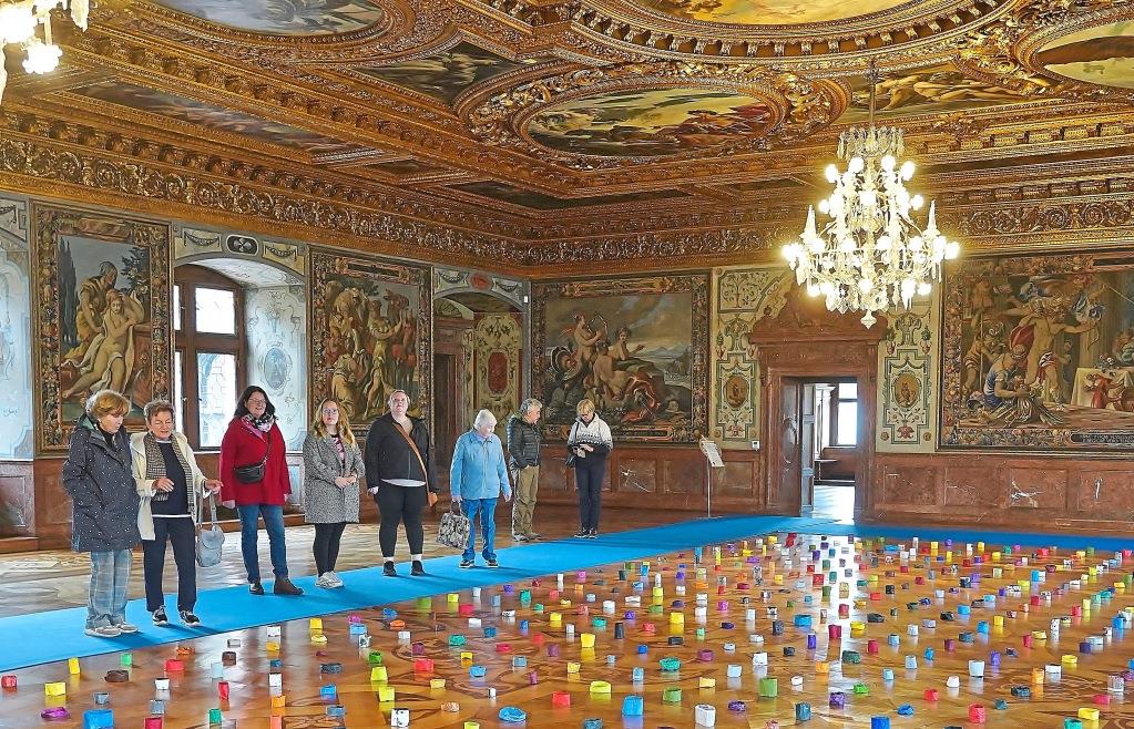 Einzige Nachkommin der Familie Stieber zu Besuch im Schloss Ratibor in Roth