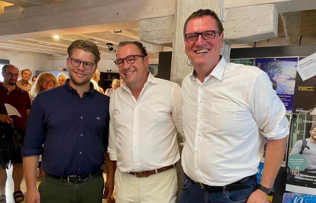 Bürgermeisterwahl in Abensberg: Start-Ziel-Sieg für Resch im ersten ...