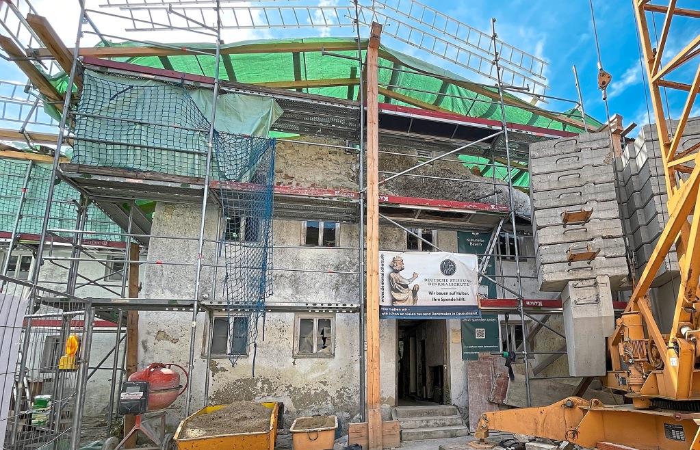 In Mörnsheim wird ein Jurahaus-Ensemble aufwendig saniert