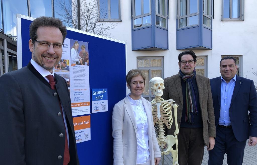 Neuer Gesundheitszweig an FOSBOS Neuburg: Fachkräfte für die Region