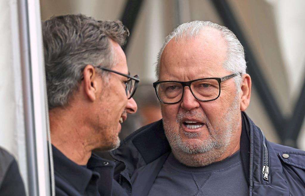 Kampfabstimmung: FCI-Gründer Jackwerth kandidiert gegen Herausforderer ...