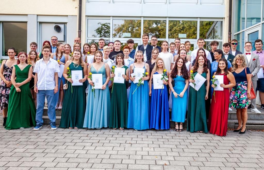 Feierstunde für Abschlussklassen der Maurus-Gerle-Schule in Karlshuld