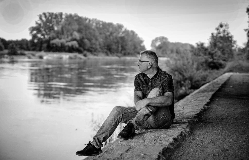 Hans Ziller veröffentlicht Bonfire-Biografie: „Rock ’n’ Roll Survivor“