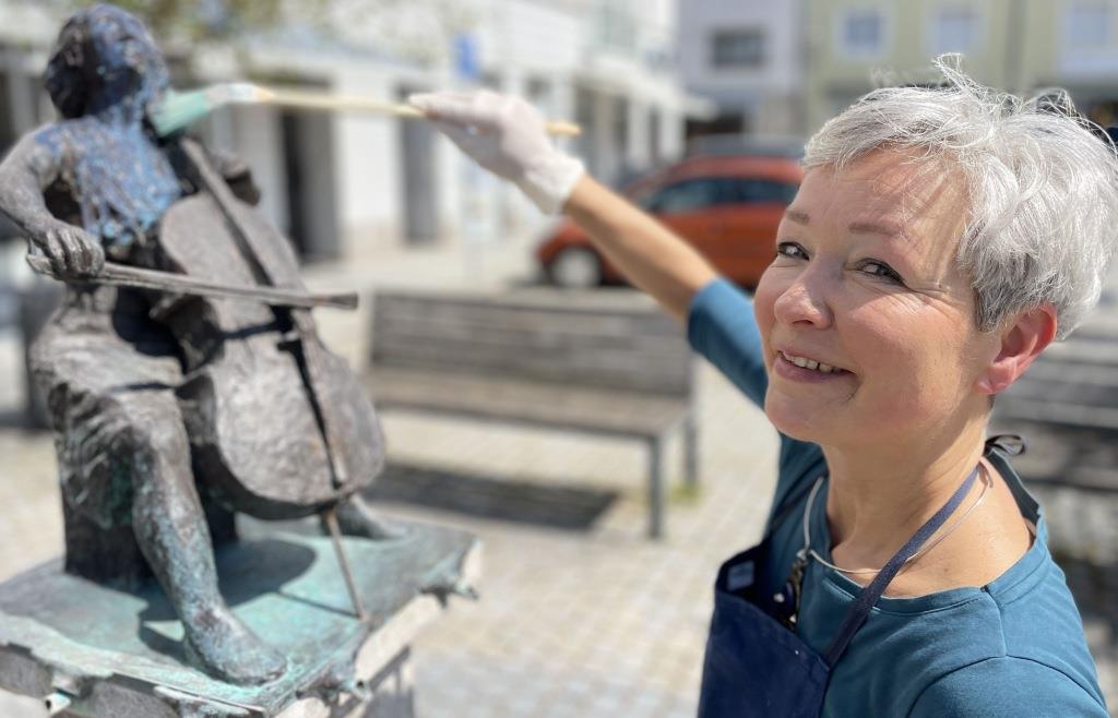 Das eigene Kunstwerk mit Patina versehen: Alexandra Fromm pflegt ihre ...