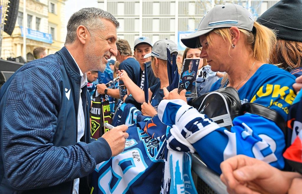 ERC-Ingolstadt-Trainer Mark French: „Wir nehmen einen neuen Anlauf auf ...