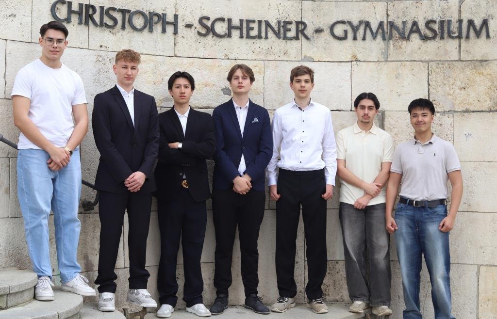 Drei Schülerteams des Ingolstädter Christoph-Scheiner-Gymnasiums ...