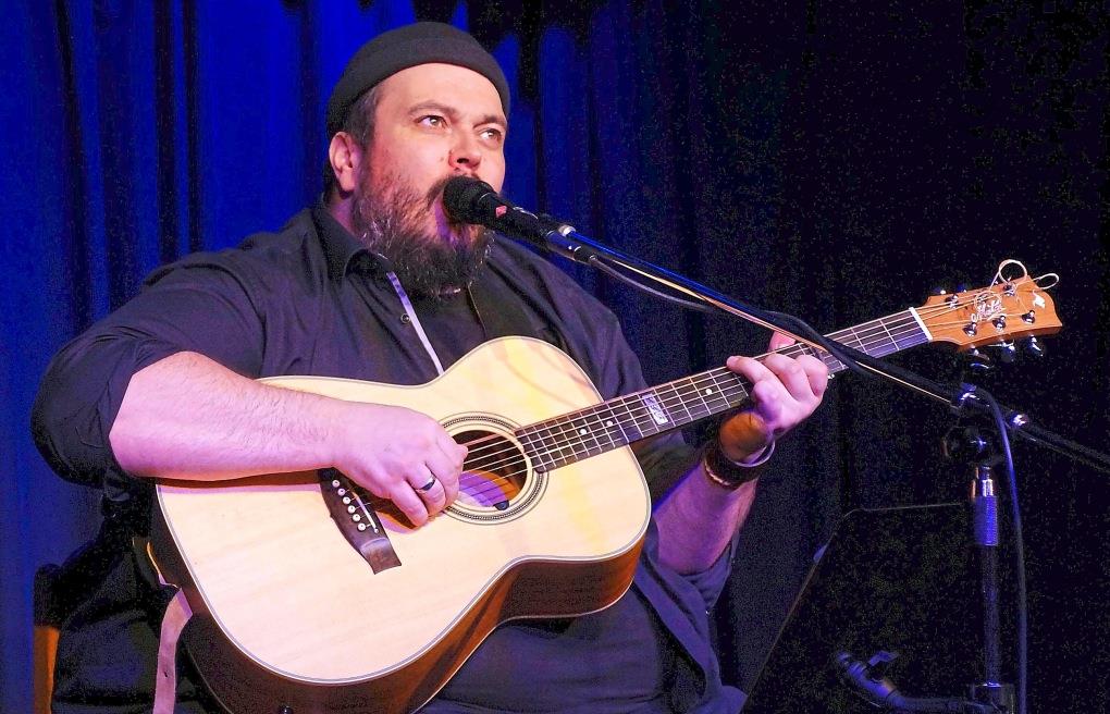 Mathias Kellner begeistert das Publikum im Illdorfer Krautgarten