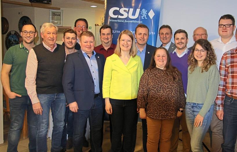 Bei der Hauptversammlung der CSU Rennertshofen sprechen Mandatsträger ...