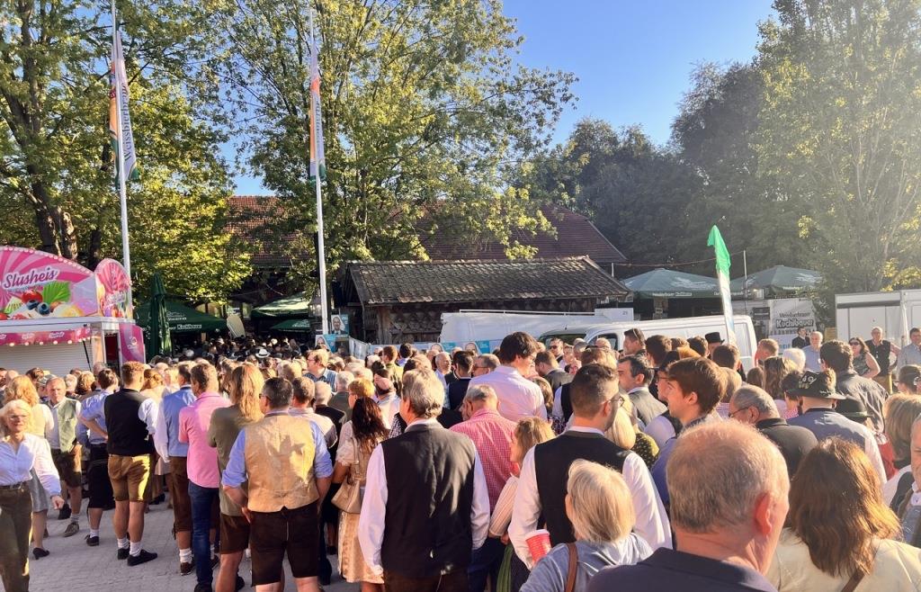 Gillamoos 2023 live: Politischer Endspurt in Abensberg