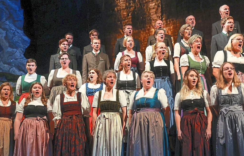 Christine Rößler aus Gungolding tritt beim „Salzburger Adventsingen ...