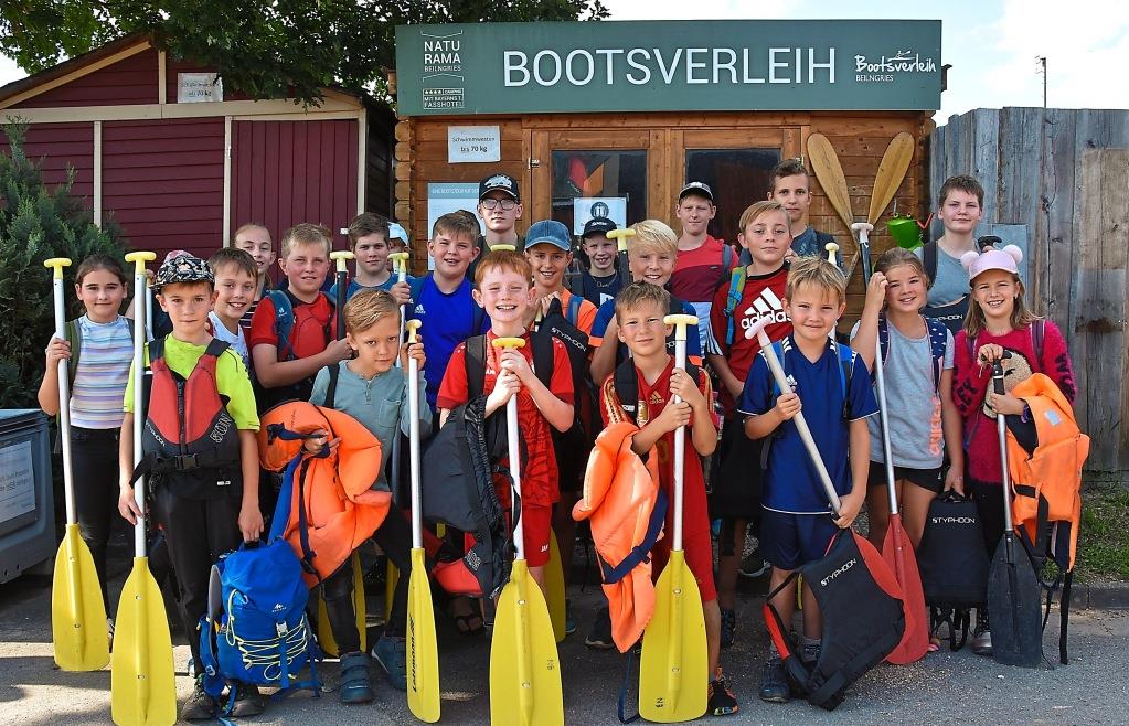 Beilngrieser Ferienprogramm: Bootstour auf der Altmühl kommt gut an