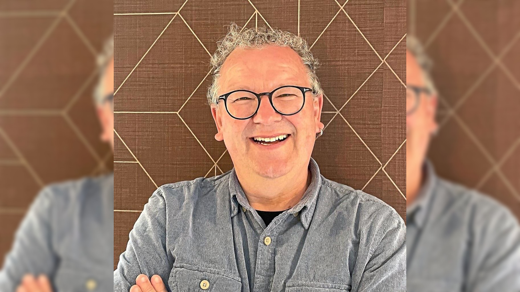 Richard Auer liest im Bunker