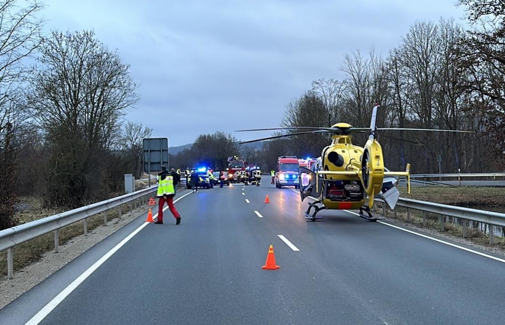 Unfall auf B299 am Dienstag: Bremsmanöver sorgte für Auffahrunfall mit ...