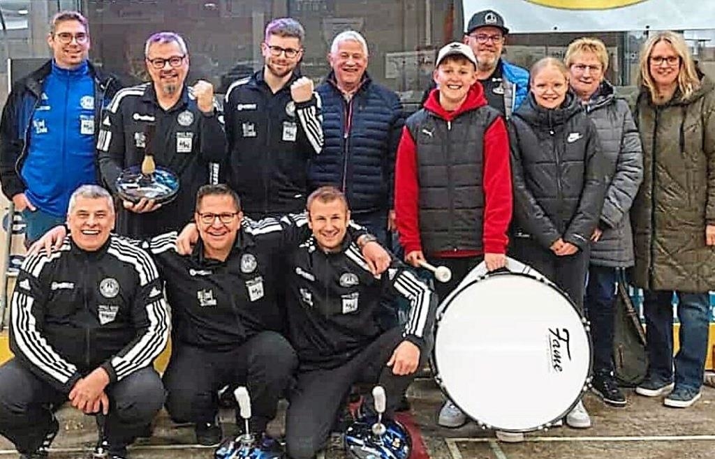 Auftakt nach Maß in der 2. Bundesliga Süd: Beide Stockschützenteams des ...