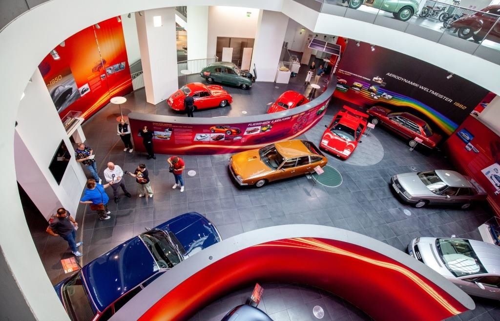 Neue Ausstellung im Museum Mobile: Exklusiv, außergewöhnlich, sportlich ...