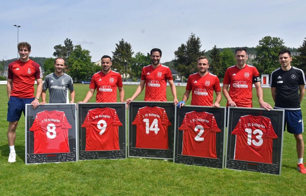 Fünf langjährige „Legenden“ des Regensburger Kreisligisten beenden ihre ...