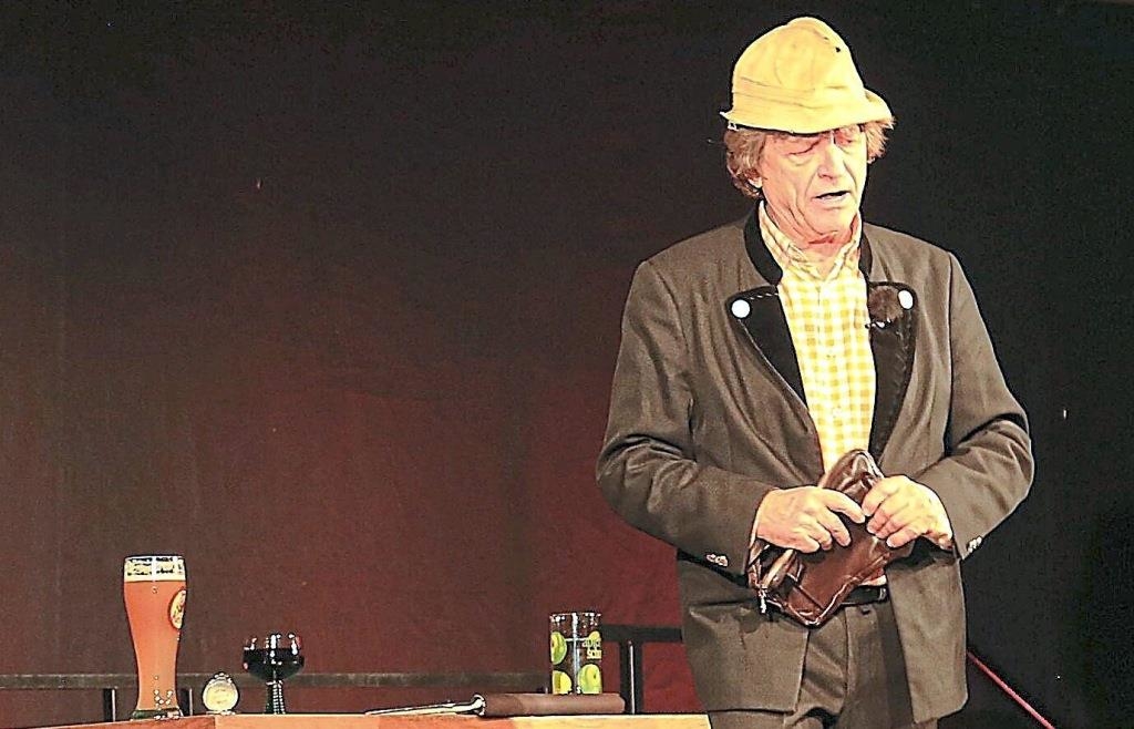 Erwin Pelzig in Beilngries: Die eiternden Wunden der Gesellschaft im Blick