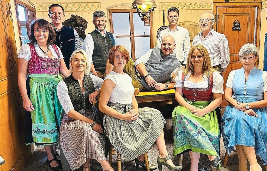 „Deifi Sparifankerl“: Theaterleit in Wolkertshofen spielen wieder auf