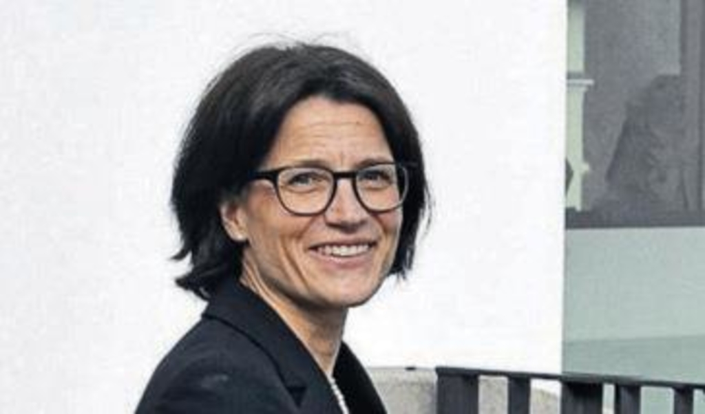 Eva Hertle wird Schulleiterin am Beruflichen Schulzentrum Neuburg