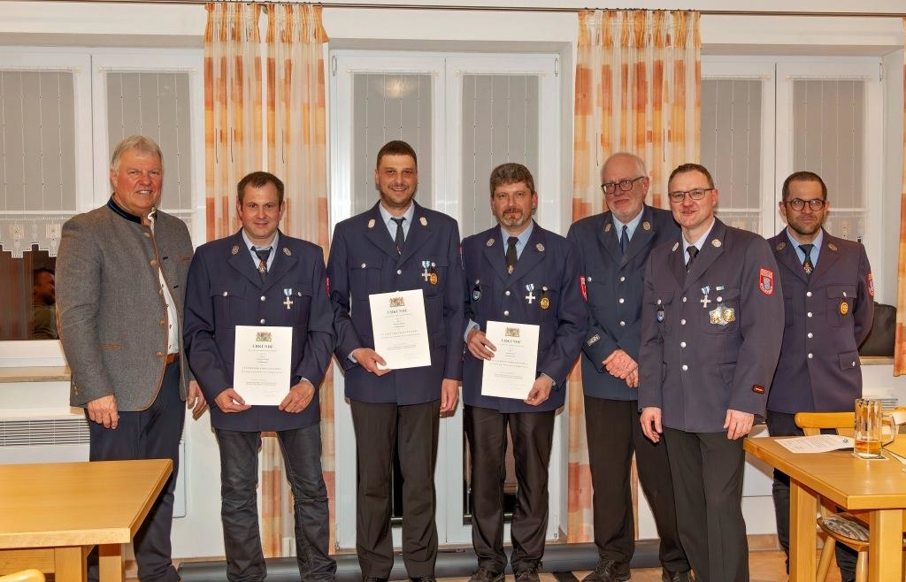Jahreshauptversammlung der Freiwilligen Feuerwehr Weilenbach