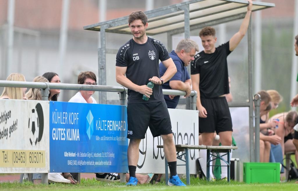 VfB Eichstätt präsentiert neuen Cheftrainer für die kommende Saison