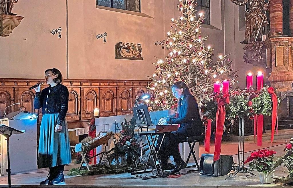 Dorothea Maria Müller gibt berührendes Weihnachtskonzert in der ...