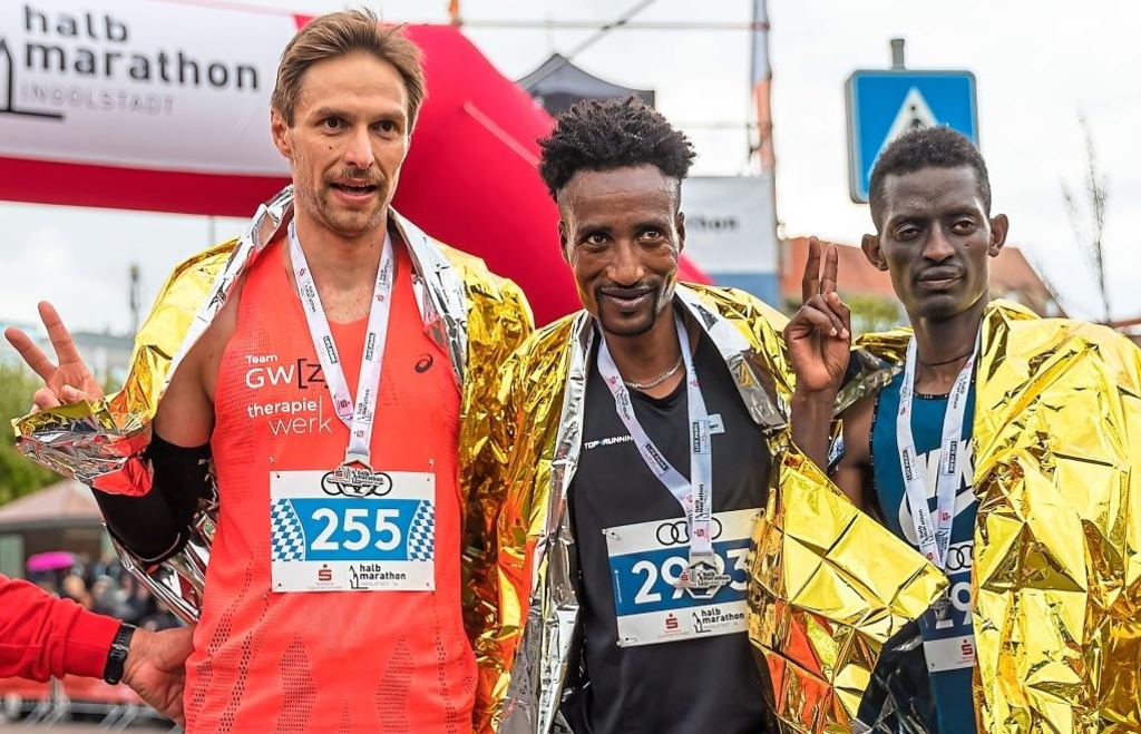 Drei Nachmelder auf dem Podium – Äthiopier Nuguse siegt – Ingolstädter Göltl Dritter bei der ...