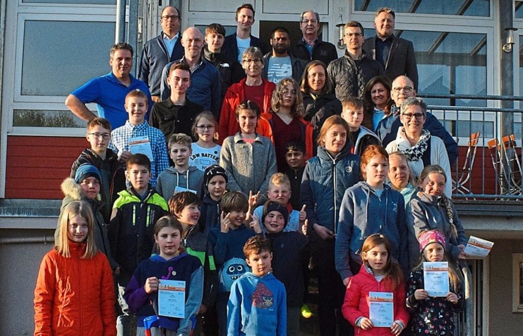 Teilnehmerinnen und Teilnehmer beweisen in Kösching Schnelligkeit ...