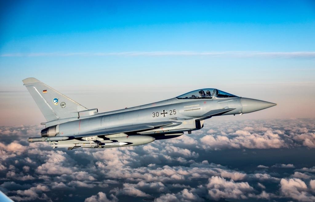 Eurofighter am Montag über Neuburg: Kurzfristige Flugübung des Geschwaders