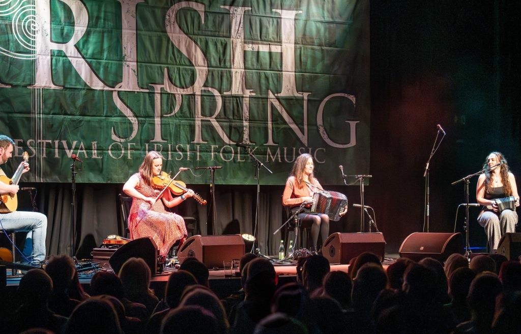 Irish Spring Festival entfacht musikalisches Feuer in der Kulturfabrik