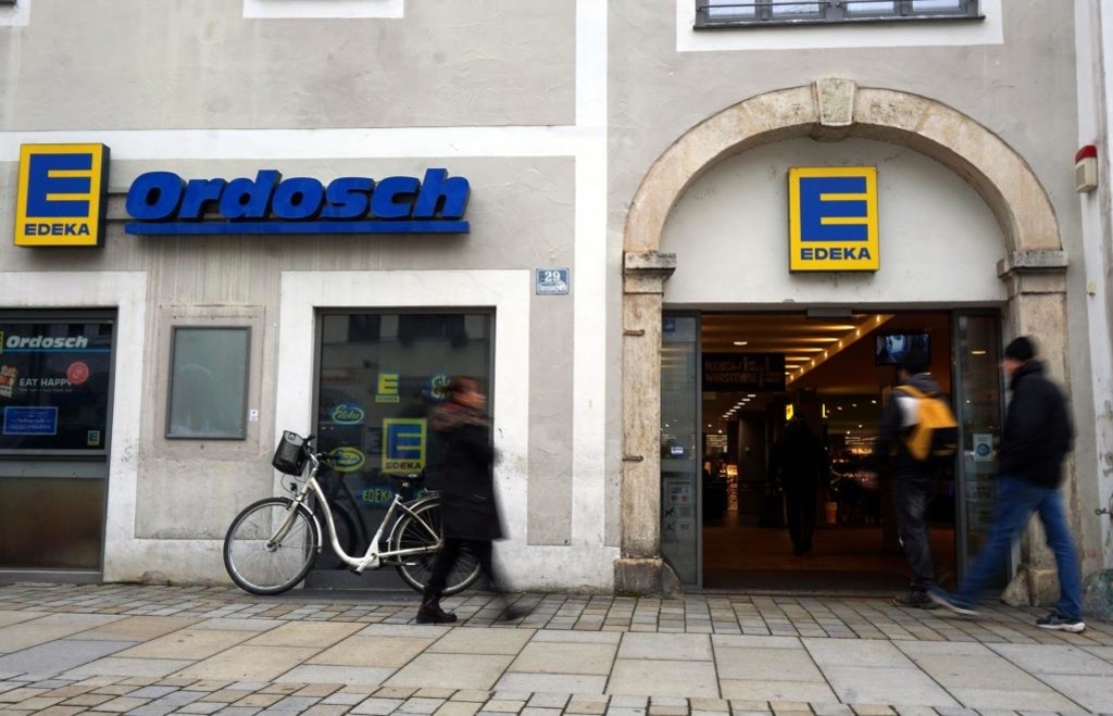 Nach Schließung der Metzgerei-Bedientheke: Edeka-Markt in der ...