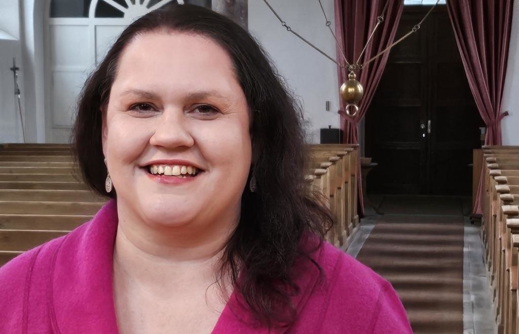 Die Amtseinführung der neuen evangelischen Pfarrerin Simone Hack findet ...