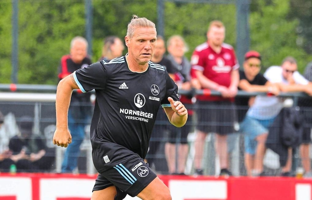 Bayerische Fußball-Meisterschaft für Senioren mit prominenter Besetzung