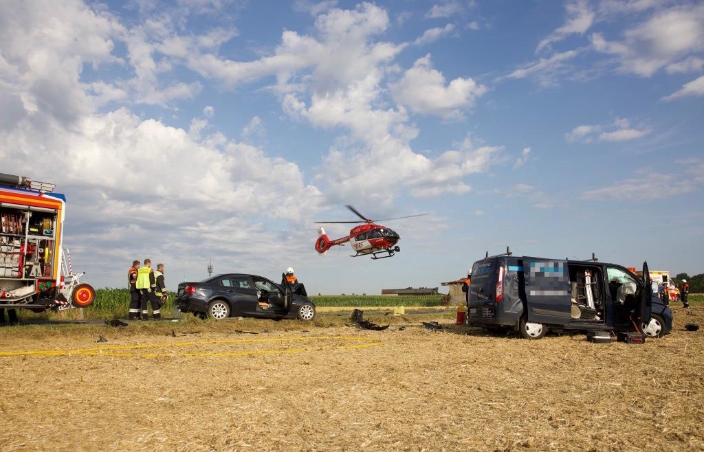 Video: Schwerer Unfall im Landkreis Neumarkt – Rettungshubschrauber im Einsatz
