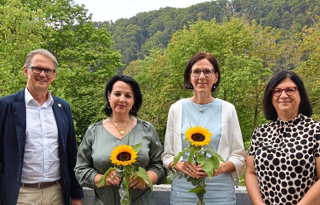 Elke Erdl und Michaela Starke bilden die neue Schulleitung an der Grund ...