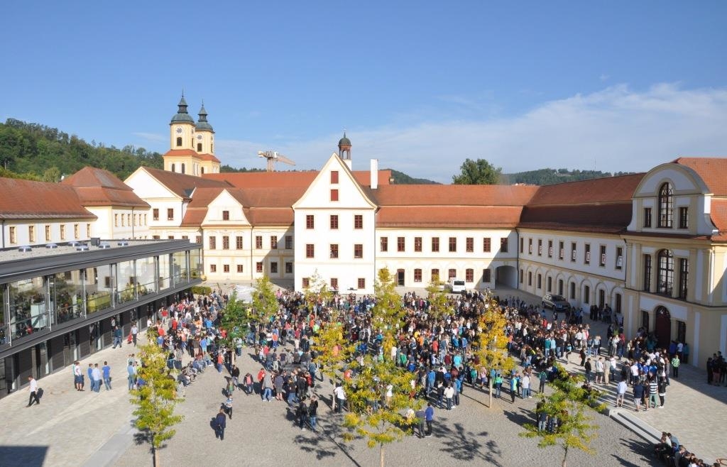 Gesprächskonzert mit Maria-Ward-Schülerinnen