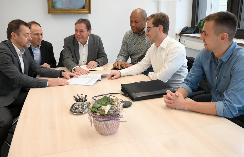 Bürger gegen geplante Erschließung des neuen Wohngebiets nur über die ...