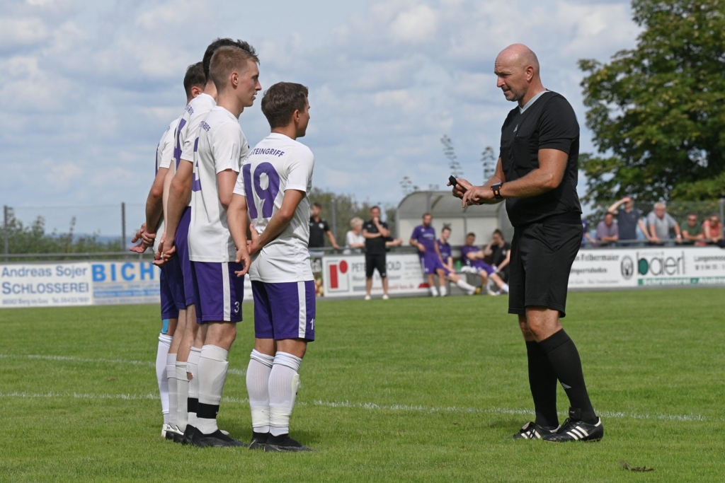 Schiedsrichter-Obmann Simon Sponer über den positiven Trend