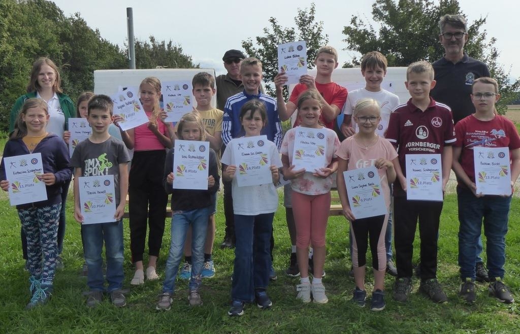 Bogenschießen am Vereinsbahnhof