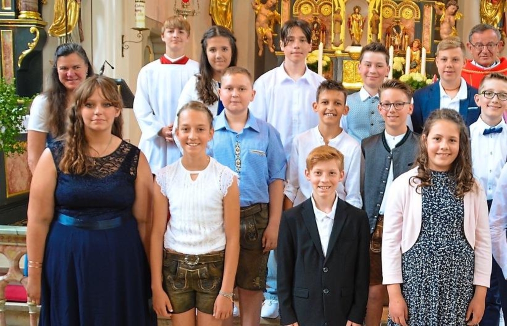 14 junge Christen gefirmt