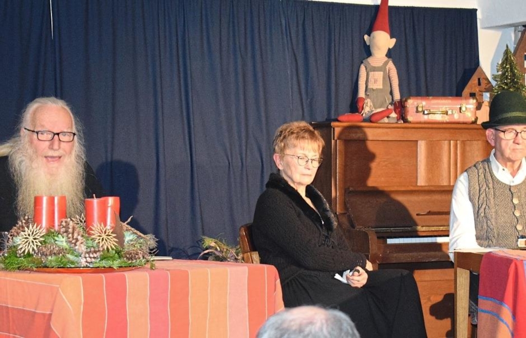 Augsburger Schauspieler Peter Greif liest Weihnachtsgeschichte