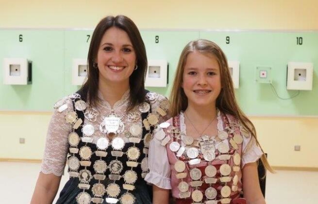 Königsschießen: Frauen regieren in Hollenbach